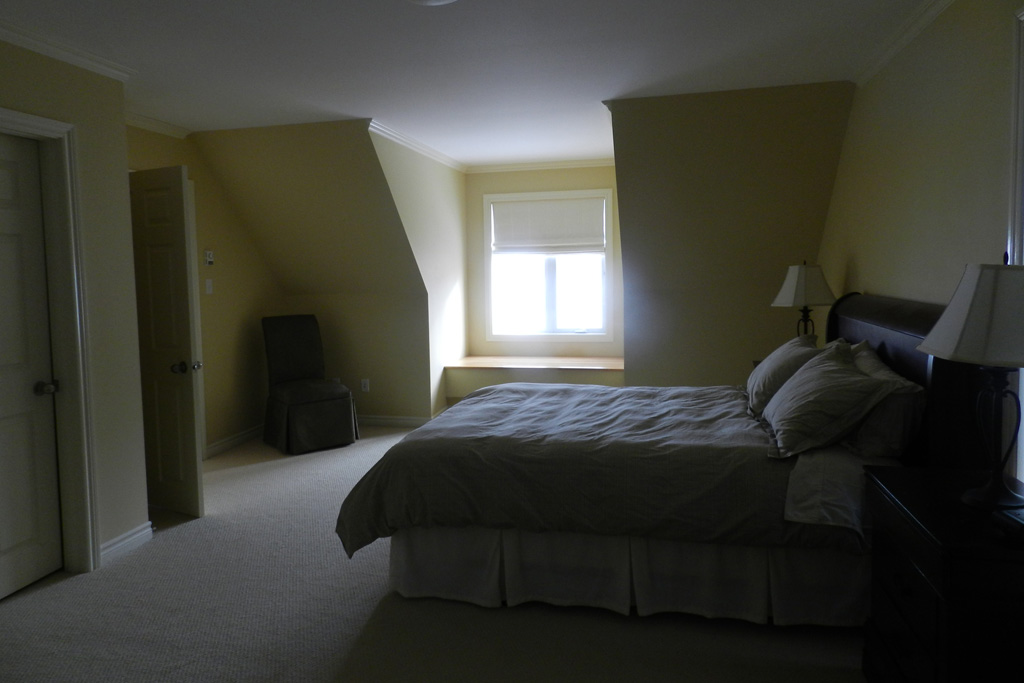 46 Lakeside Drive | Beth MacNeil Luxury Chalets